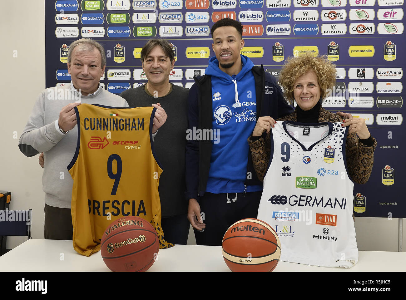 Matteo santoro hi-res stock photography and images - Alamy