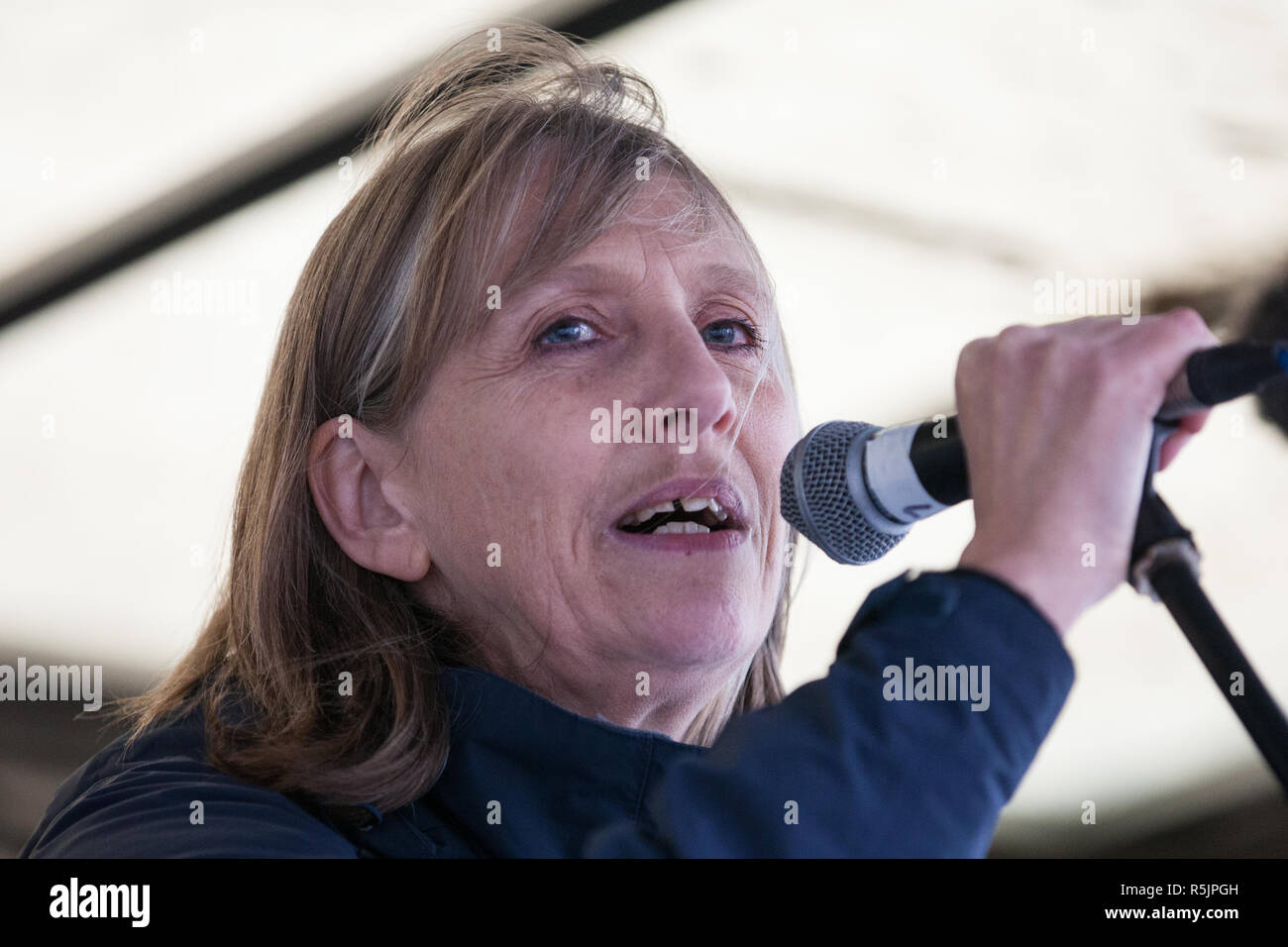 Suzanne jeffery hi-res stock photography and images - Alamy