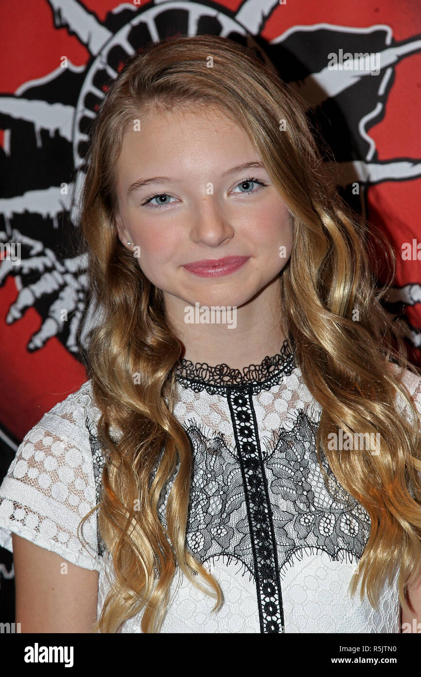 Shae smolik hi-res stock photography and images - Alamy