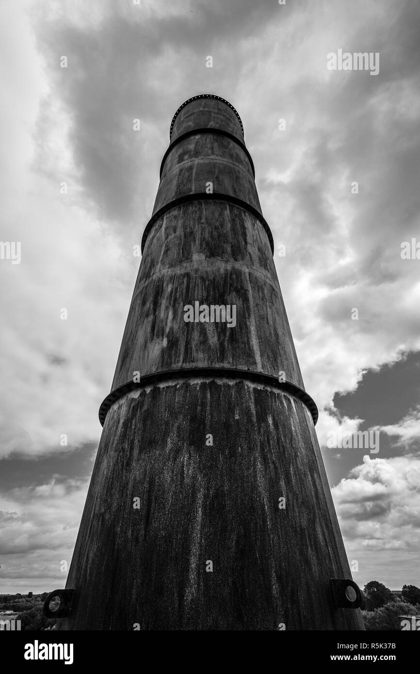 Black smoke chimney hi-res stock photography and images - Alamy