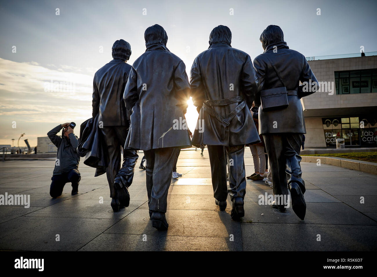 Liverpool Waterfront Liverpool's most famous sons the Fab Four Batales ...