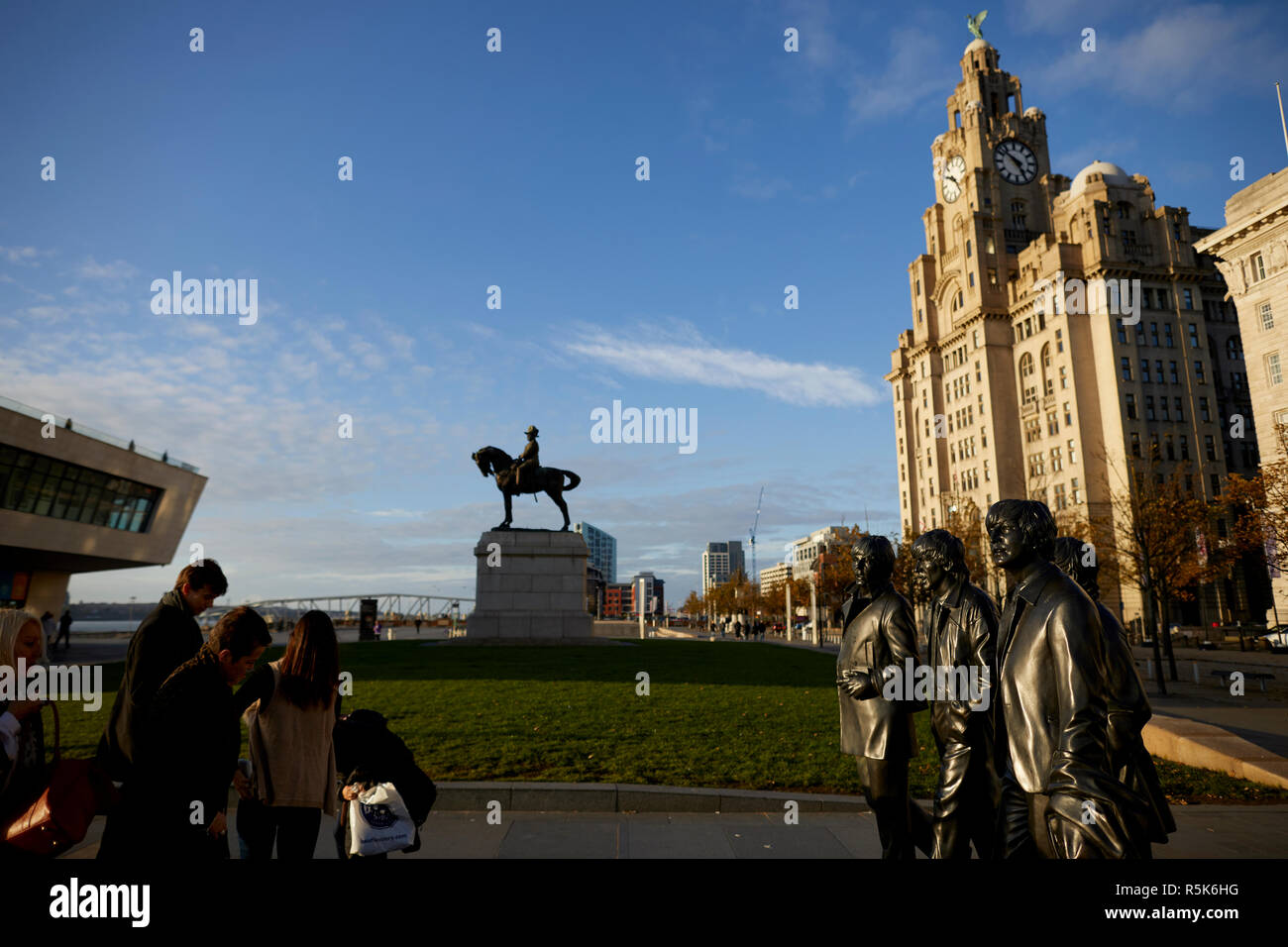 Liverpool Waterfront Liverpool's most famous sons the Fab Four Batales ...