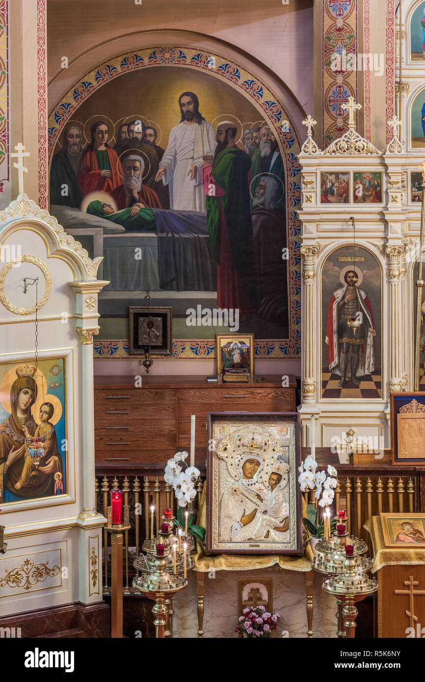 Interior of Holy Trinity Orthodox Cathedral designed by Louis Sullivan ...