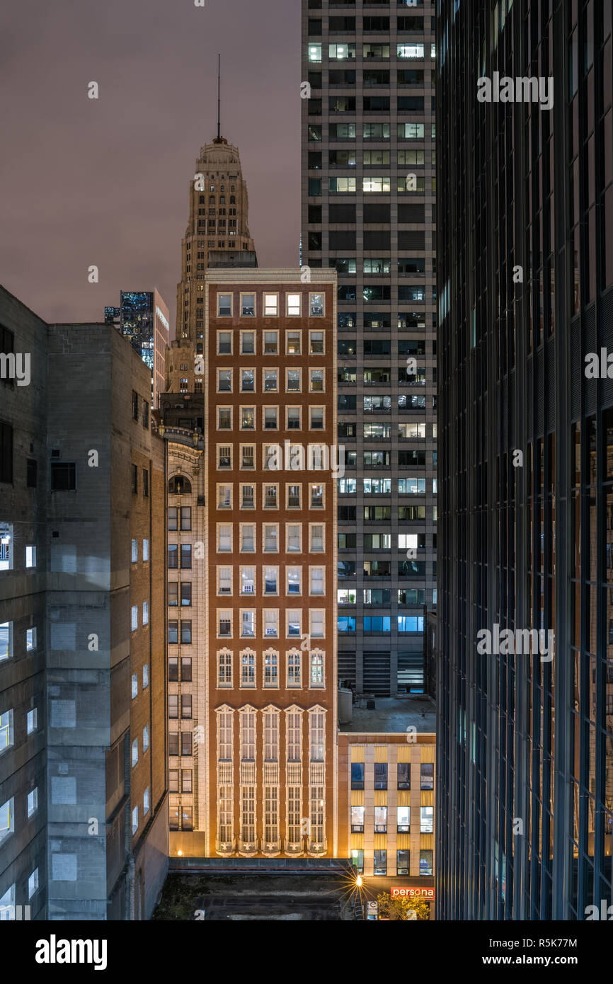 Chicago lights hi-res stock photography and images - Alamy