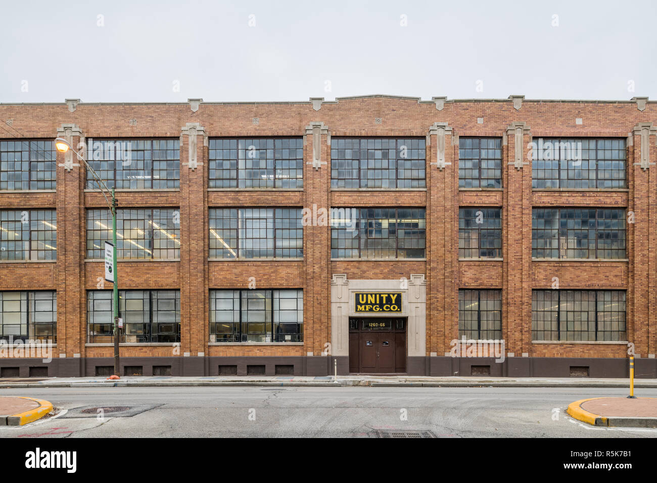 Illinois manufacturing hi-res stock photography and images - Alamy