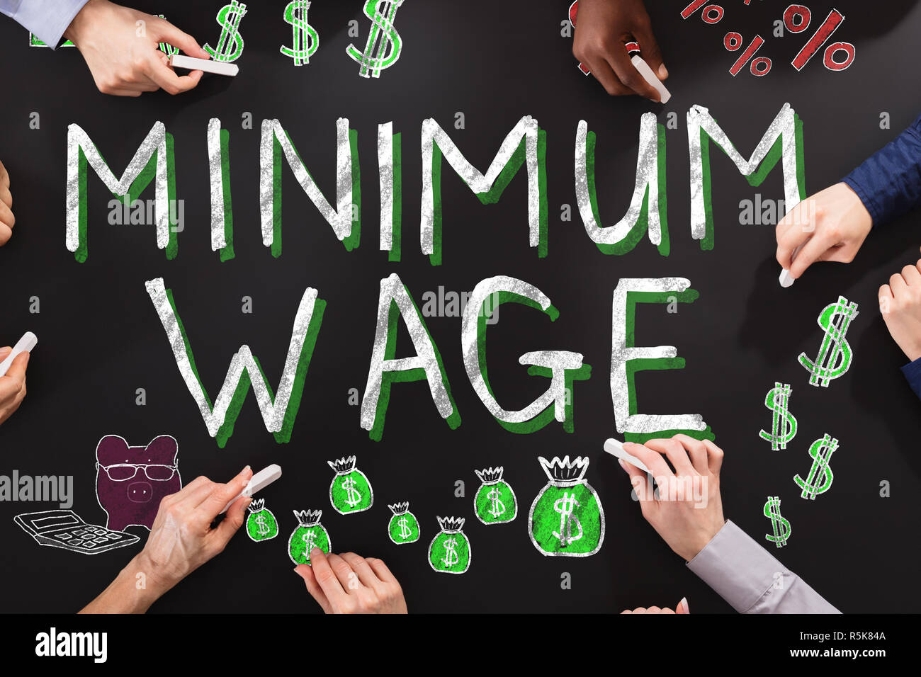 Minimum Wage And Social Security Stock Photo - Alamy