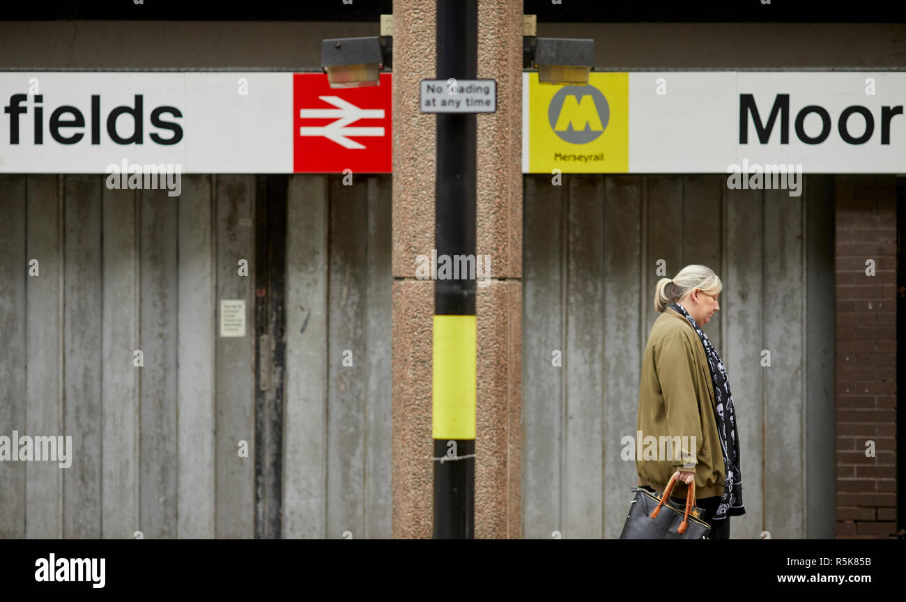 Moorfields station liverpool hi-res stock photography and images - Alamy