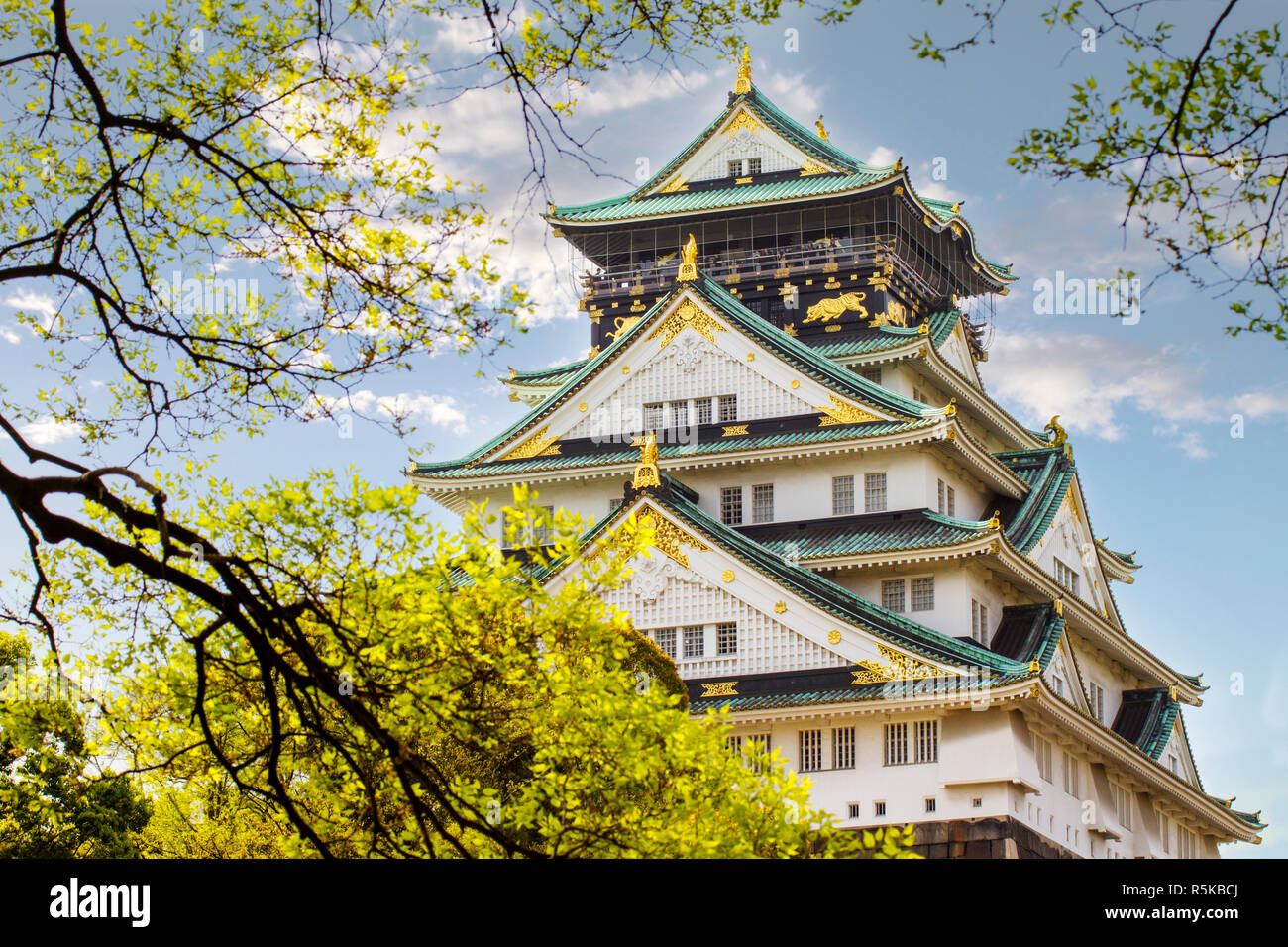 beautiful Osaka Castle in Osaka with nice background, Japan Stock Photo ...