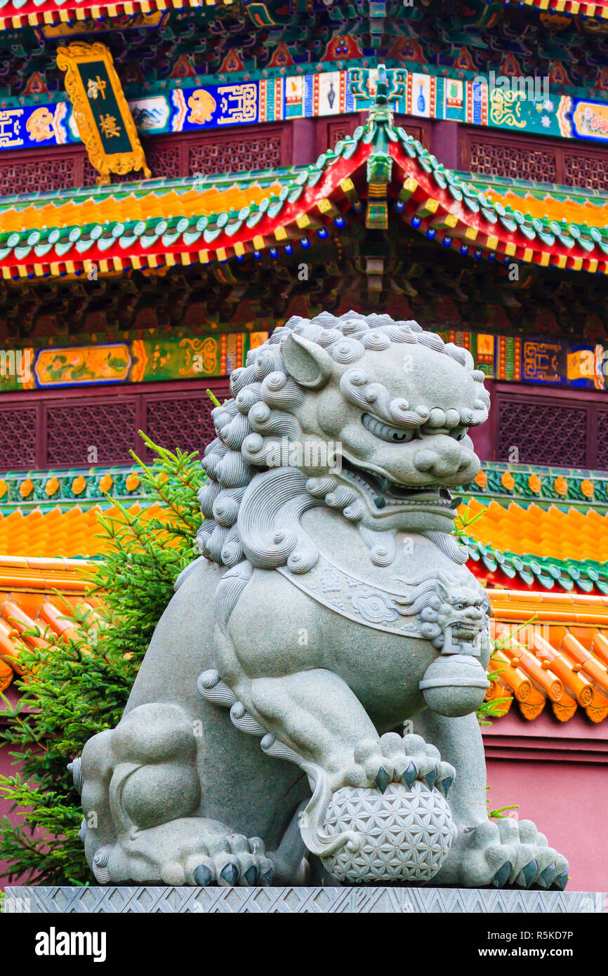 Temple emperor king large hi-res stock photography and images - Alamy