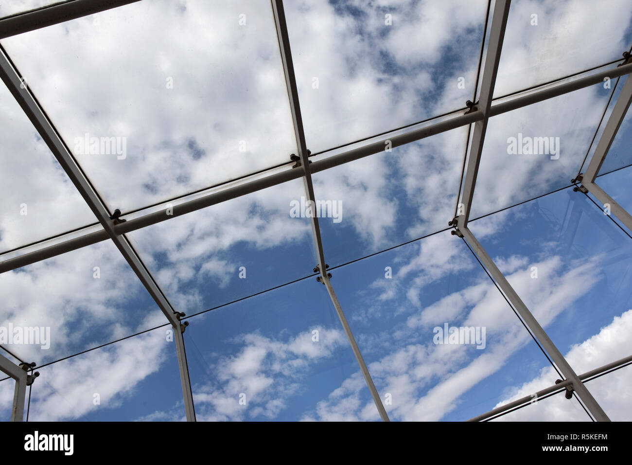 Glass roof of a modern building Stock Photo - Alamy