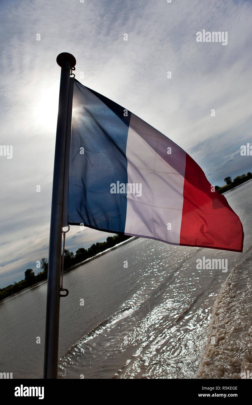 France ship flag hi-res stock photography and images - Alamy