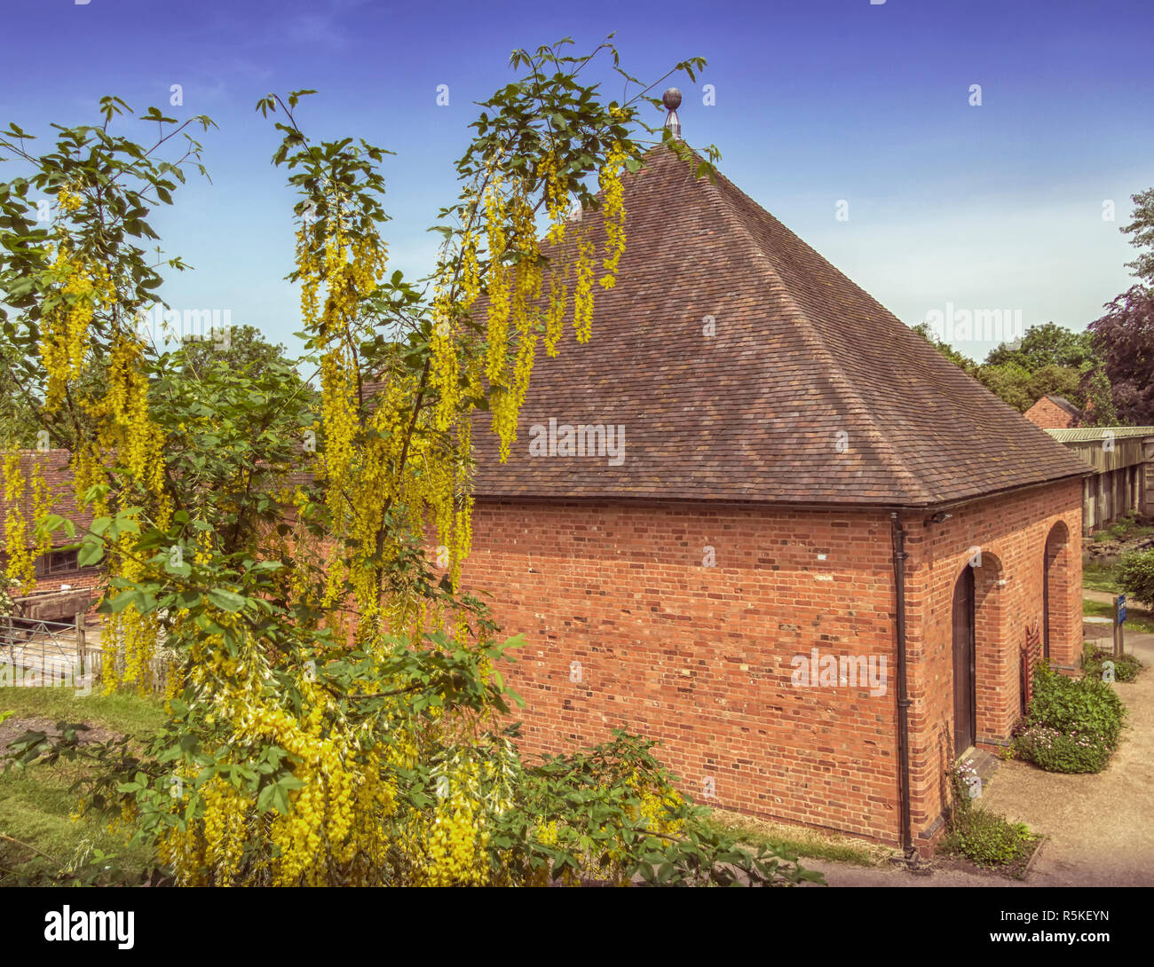 Avoncroft Museum of Historical Buildings grounds Stock Photo - Alamy