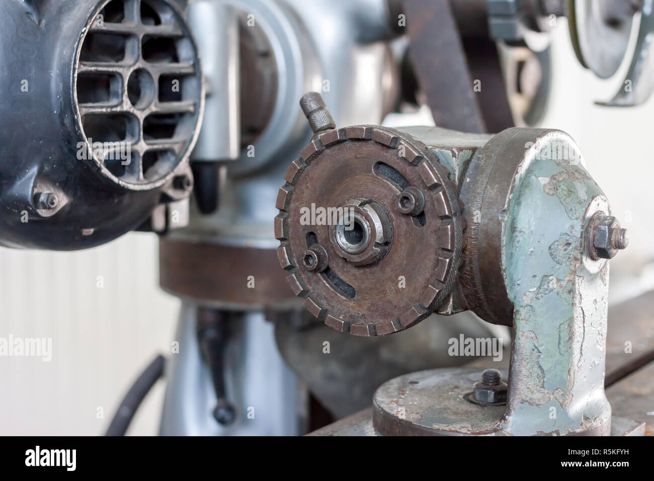 Old surface grinding machine hi-res stock photography and images - Alamy