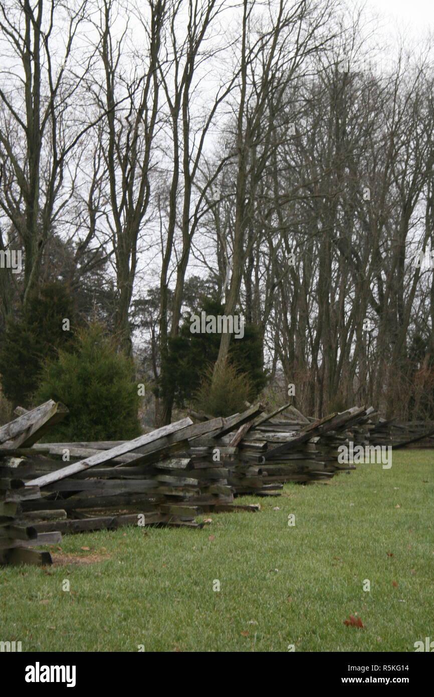 Colonial farm hi-res stock photography and images - Alamy