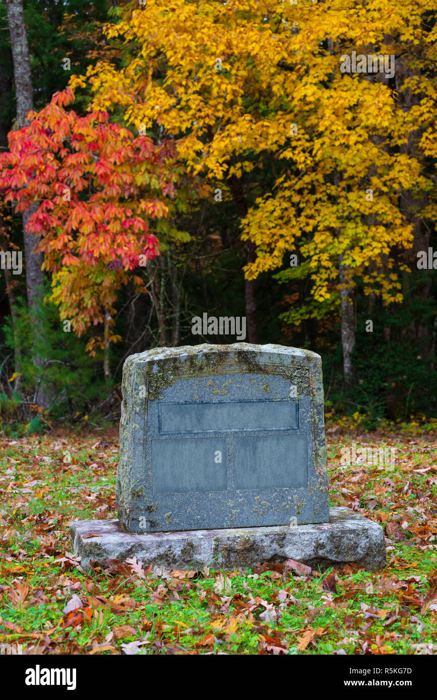 Blank headstone hi-res stock photography and images - Alamy