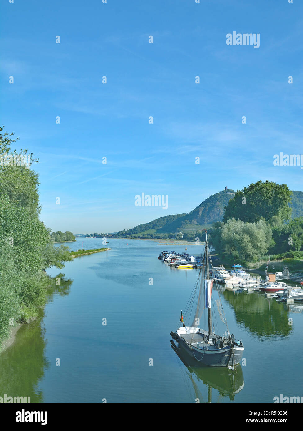 Rheininsel High Resolution Stock Photography and Images - Alamy