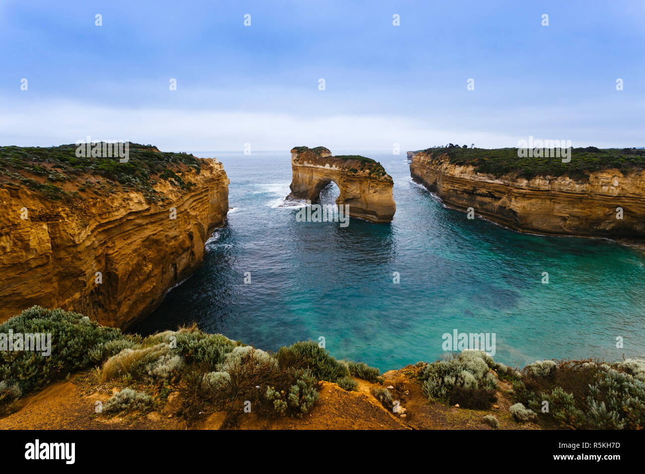 Island Archway on the Great Ocean Road Stock Photo - Alamy