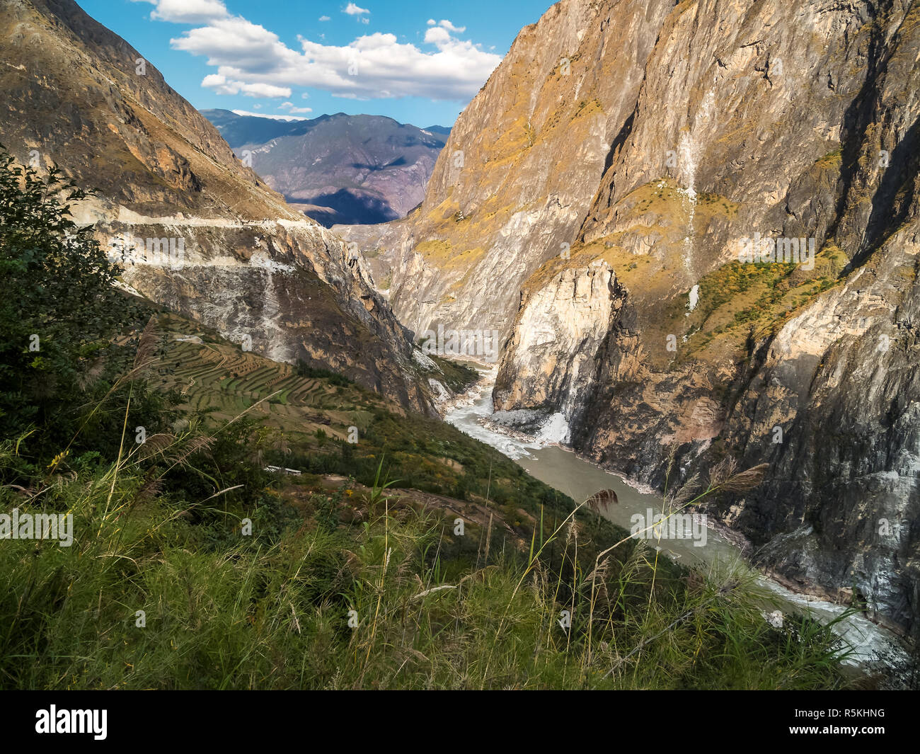 tigers jumping gorge in yunnan,china Stock Photo - Alamy