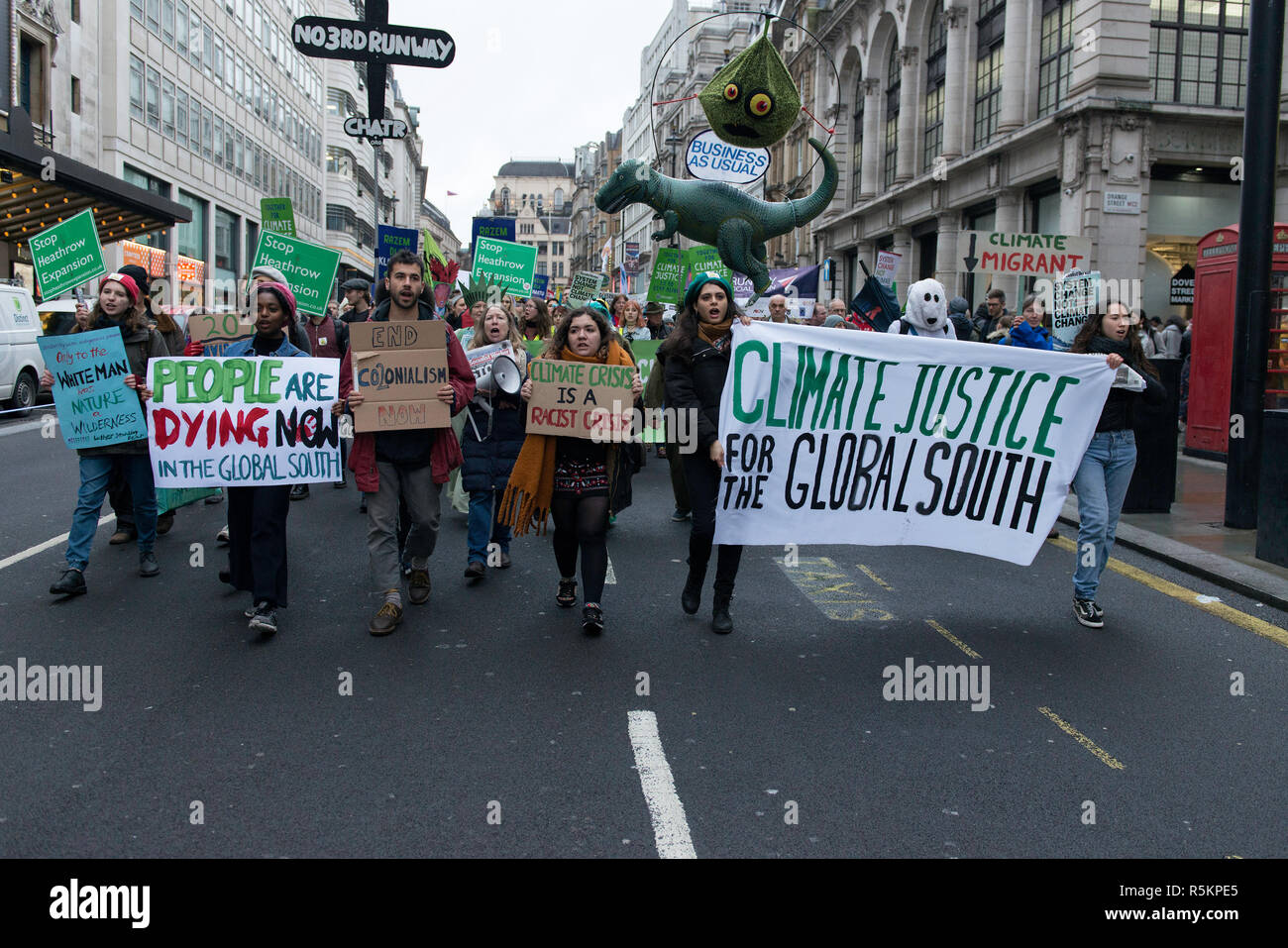 Protesters seen carrying banners hi-res stock photography and images ...