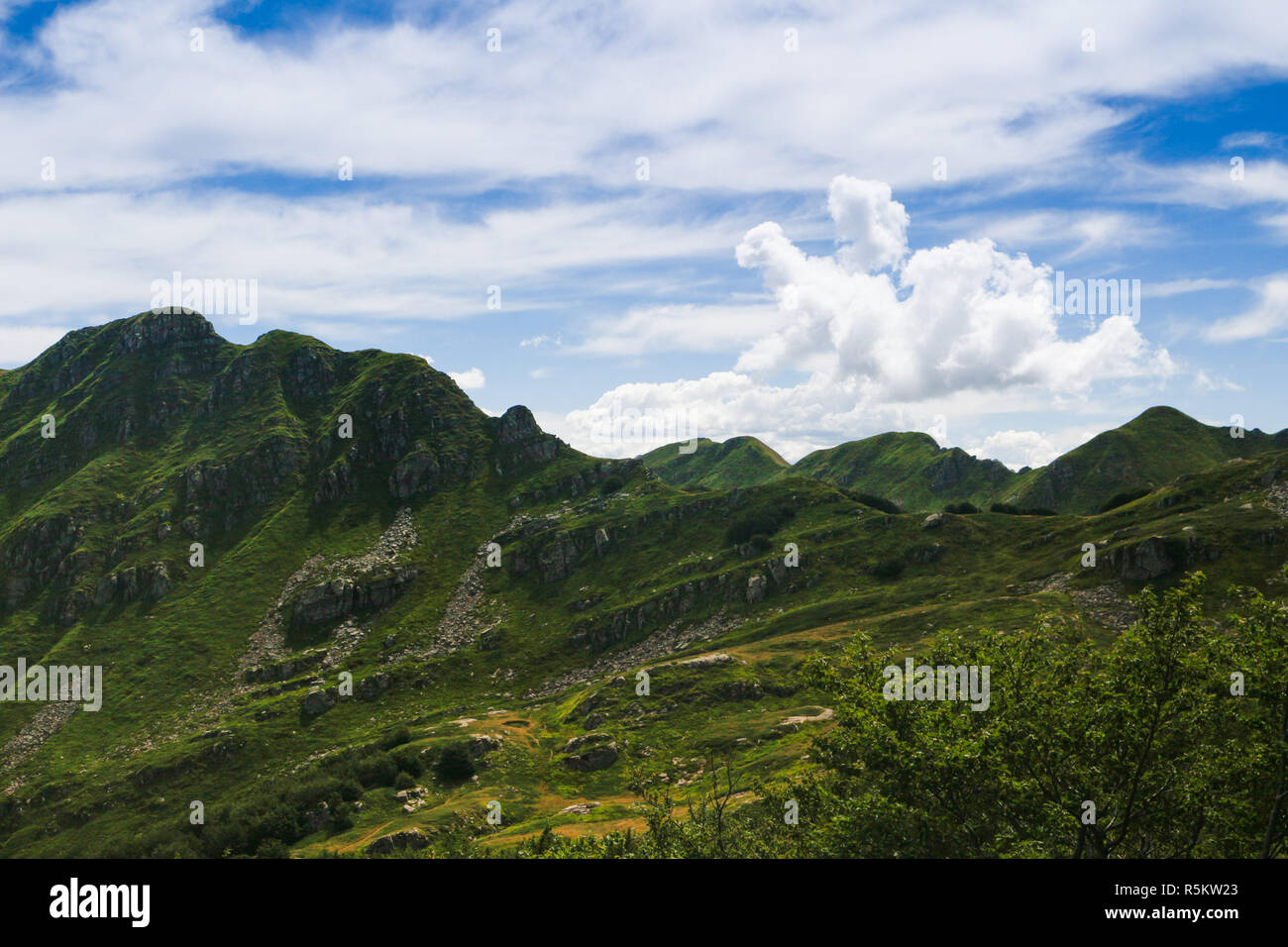 mountains of Italy: the range of Appennini Stock Photo - Alamy