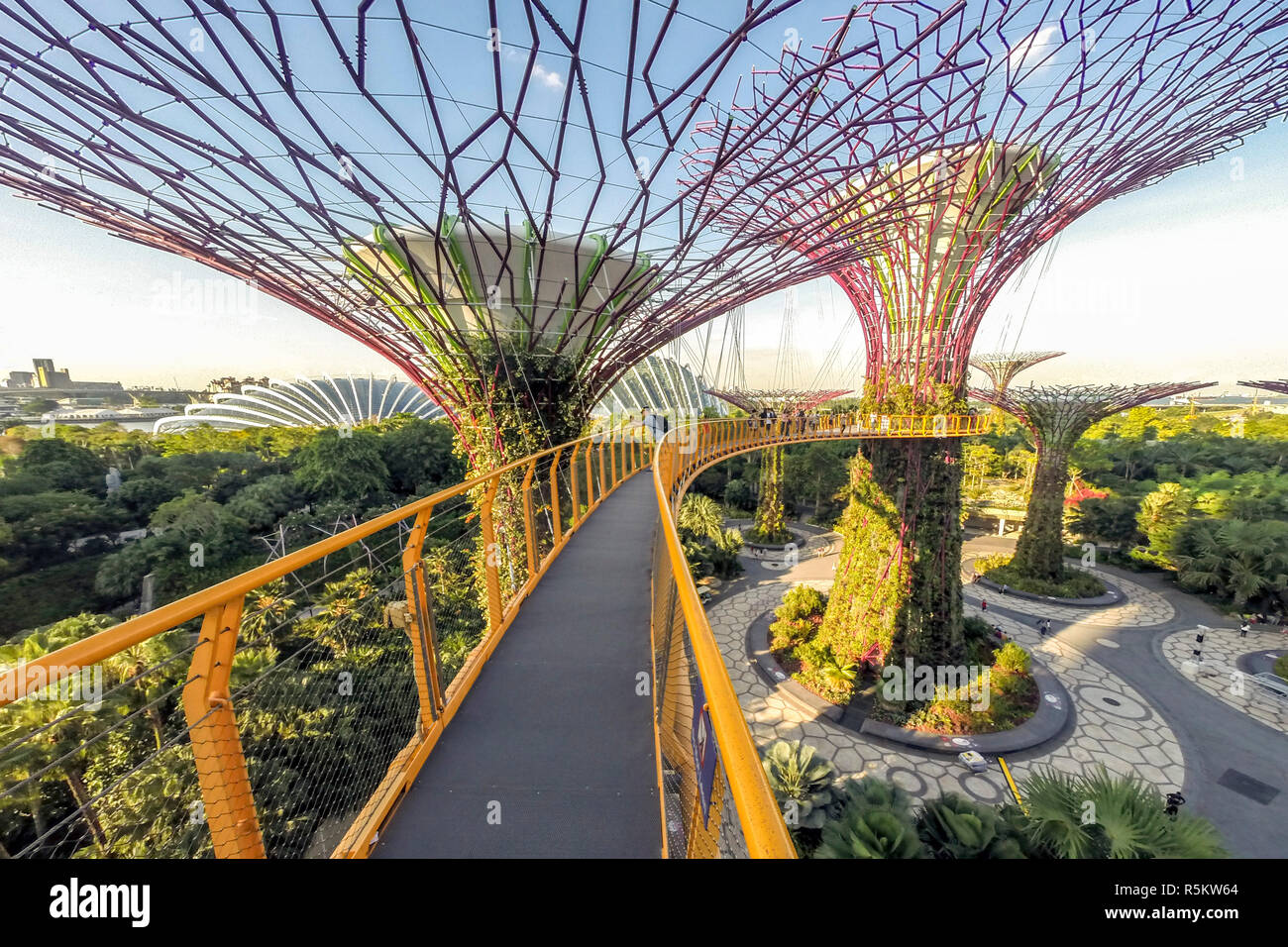 Singapore, Marina Bay, Gardens by the Bay, visitors enjoying the ...