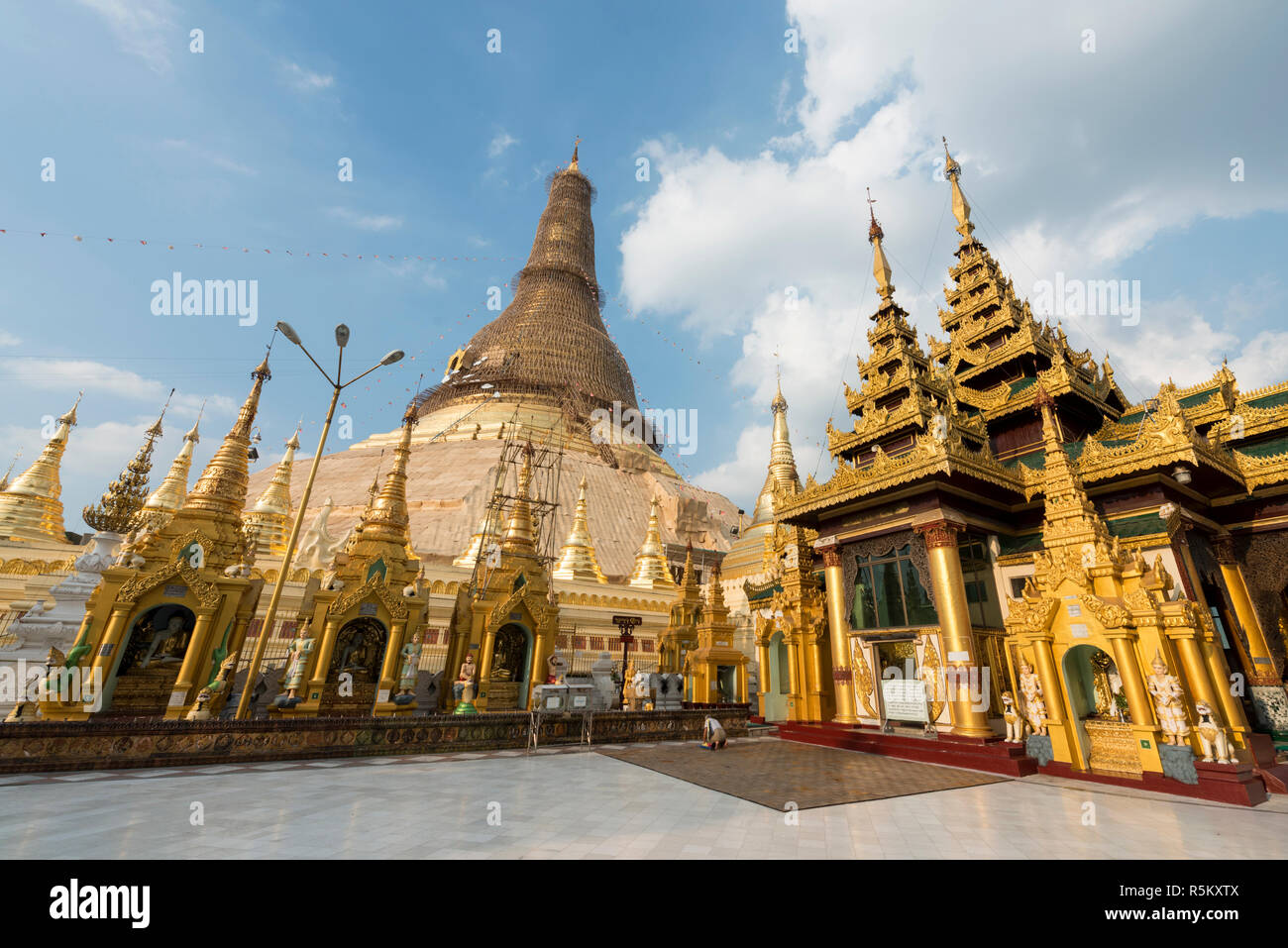 YANGON, MYANMAR - 16 NOVEMBER, 2018: Horizontal picture of Shwedagon ...