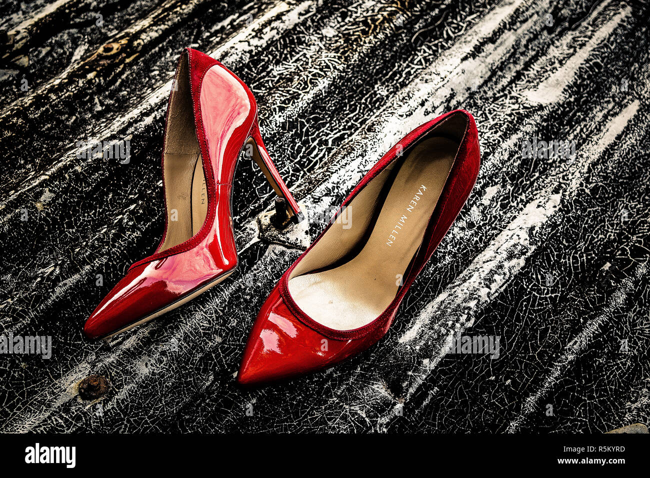 Red heels hi-res stock photography and images - Alamy