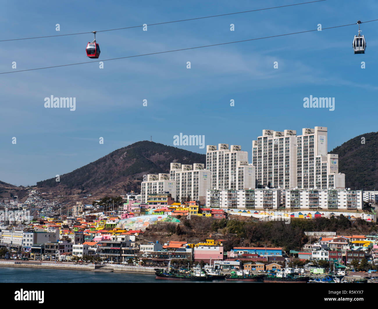 Yeosu cable car hi-res stock photography and images - Alamy