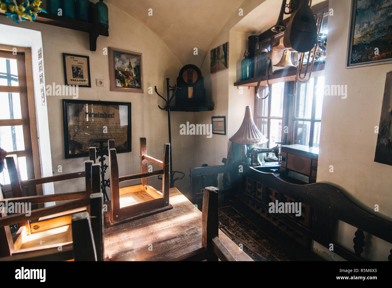 Ukrainian house interior hi-res stock photography and images - Alamy