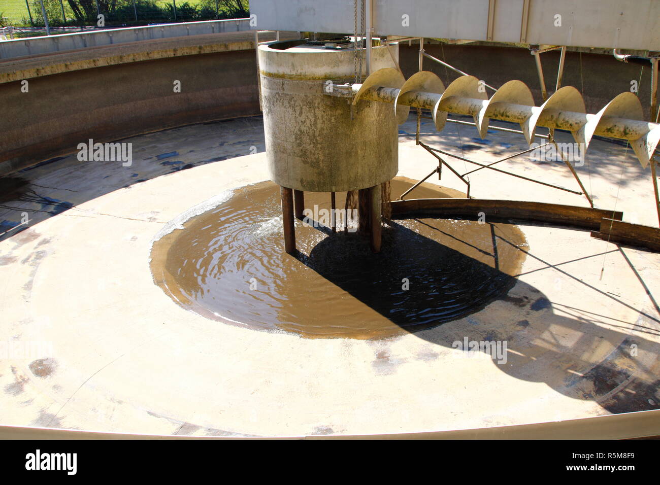 Pump plant hi-res stock photography and images - Alamy