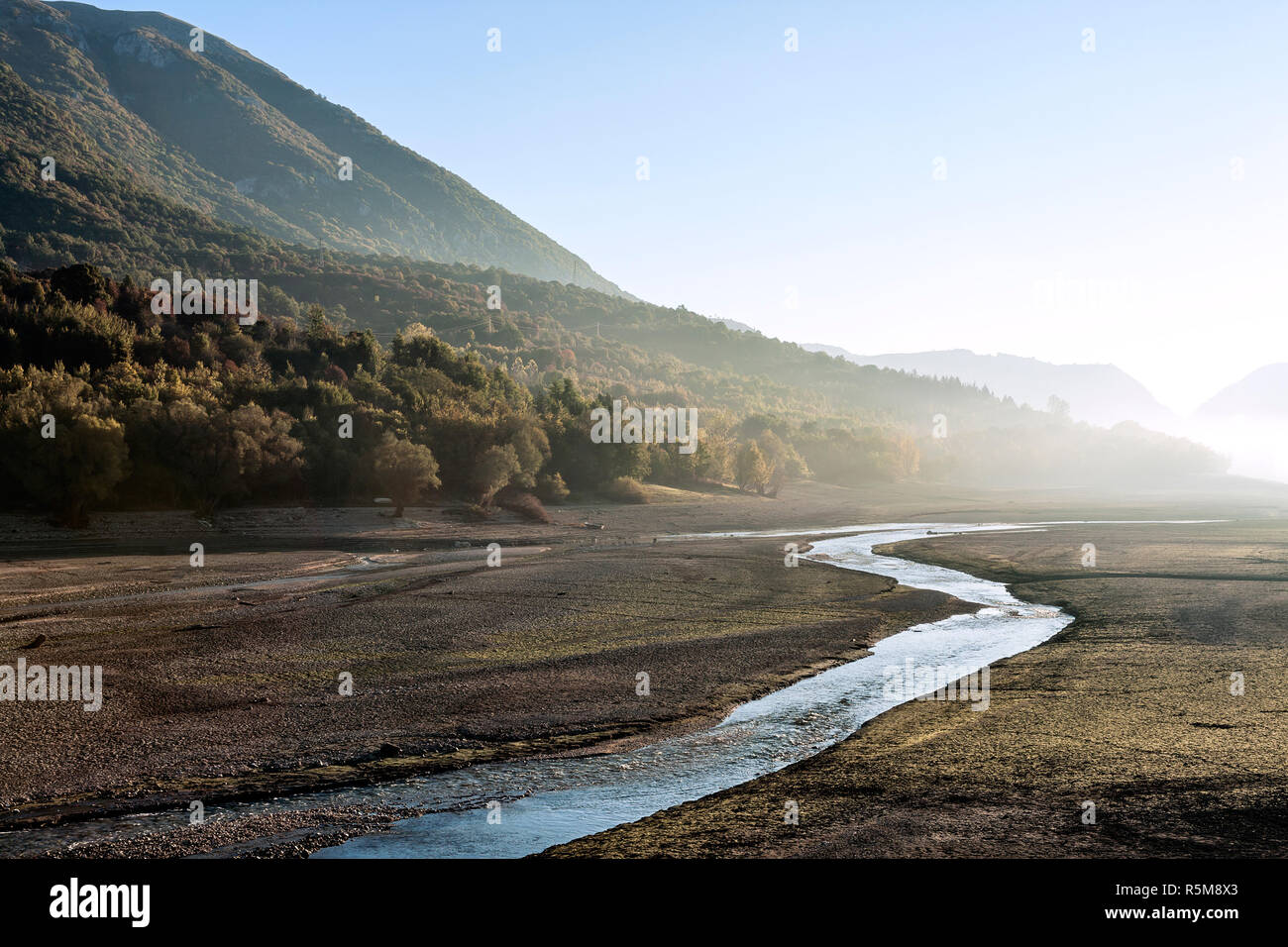 Barrea lake without water Stock Photo - Alamy