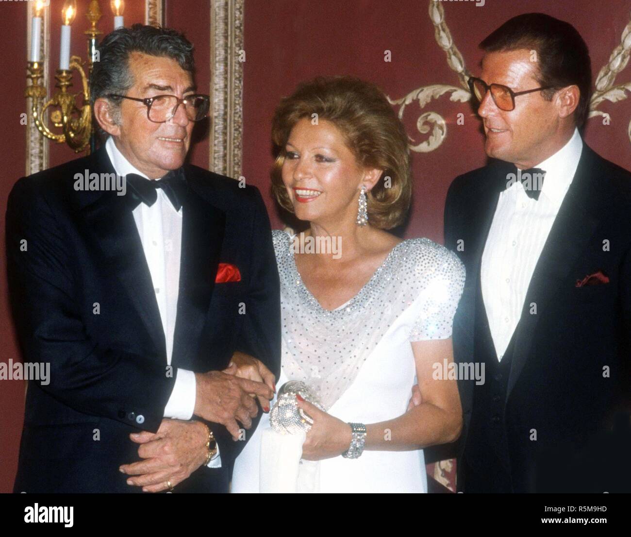 Dean Martin Roger Moore and wife Undated Photo By John Barrett ...