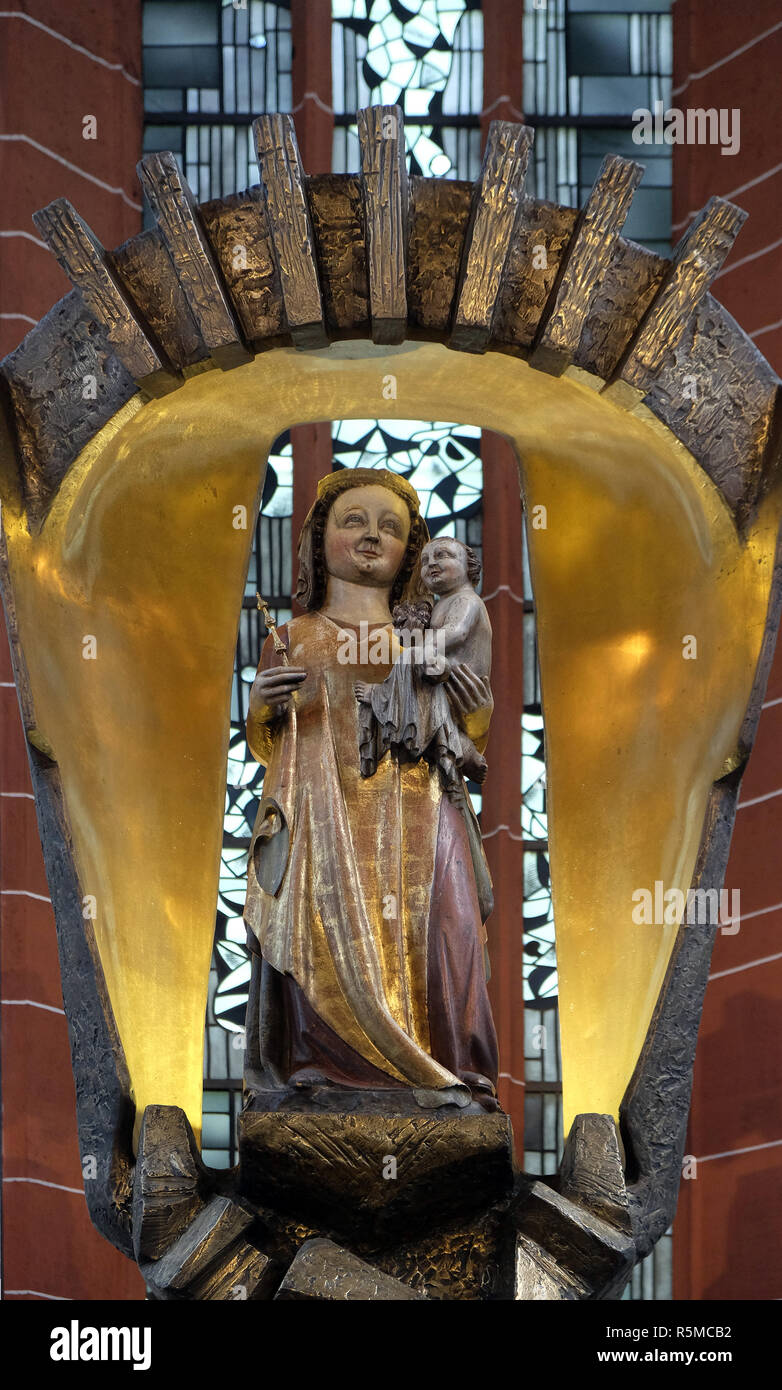 Virgin Mary with baby Jesus statue in Maria im Grunen Tal pilgrimage ...