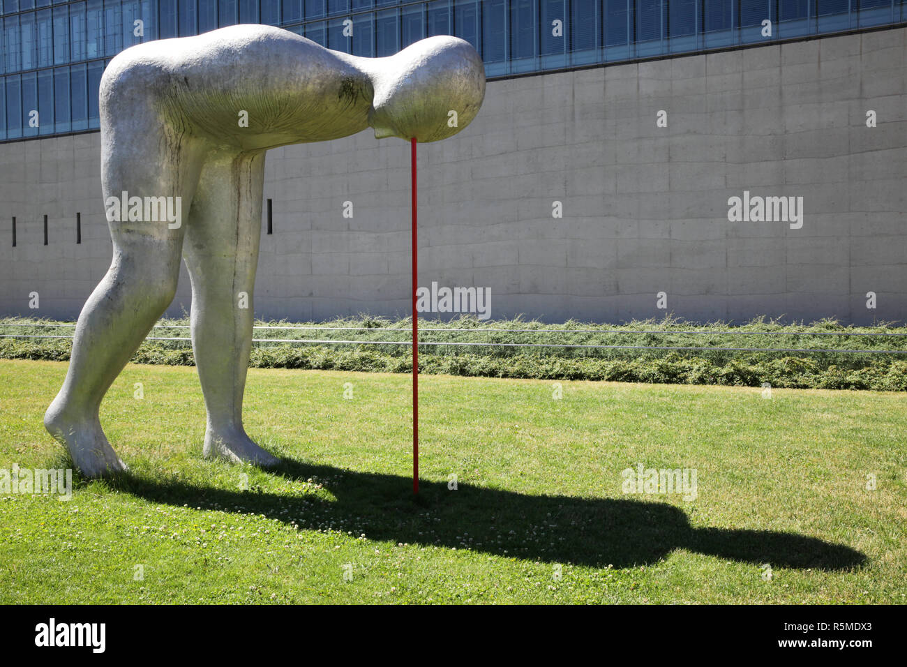 Present continuous hi-res stock photography and images - Alamy