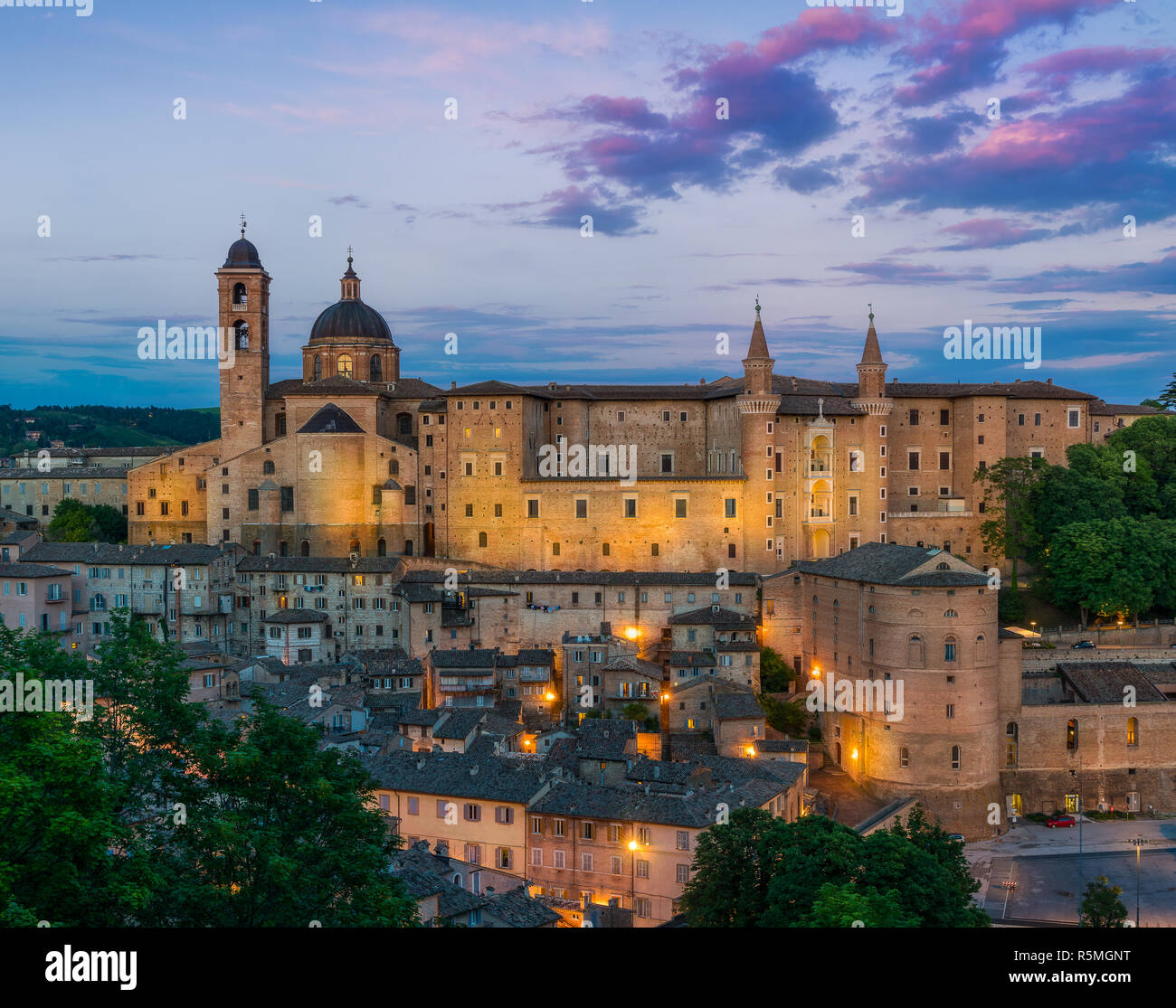 Urbino italy hi-res stock photography and images - Alamy