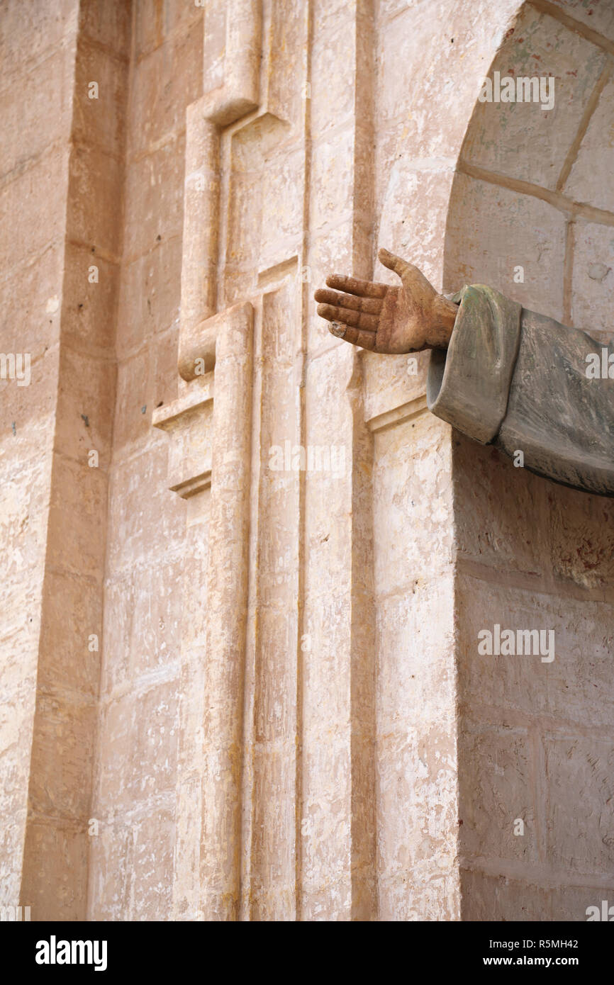 Arched recess hi-res stock photography and images - Alamy