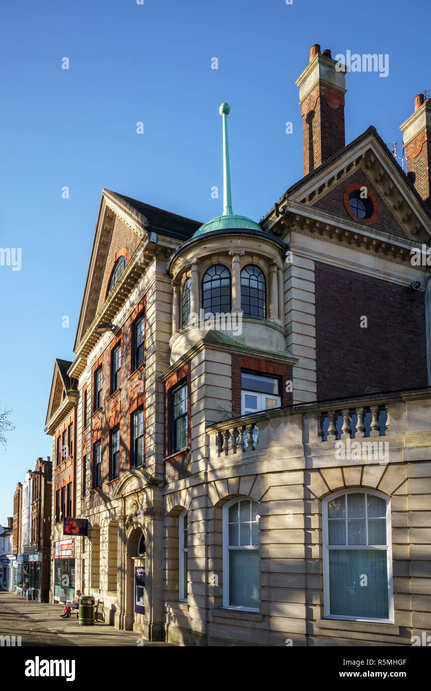 Substantial brick building hi-res stock photography and images - Alamy