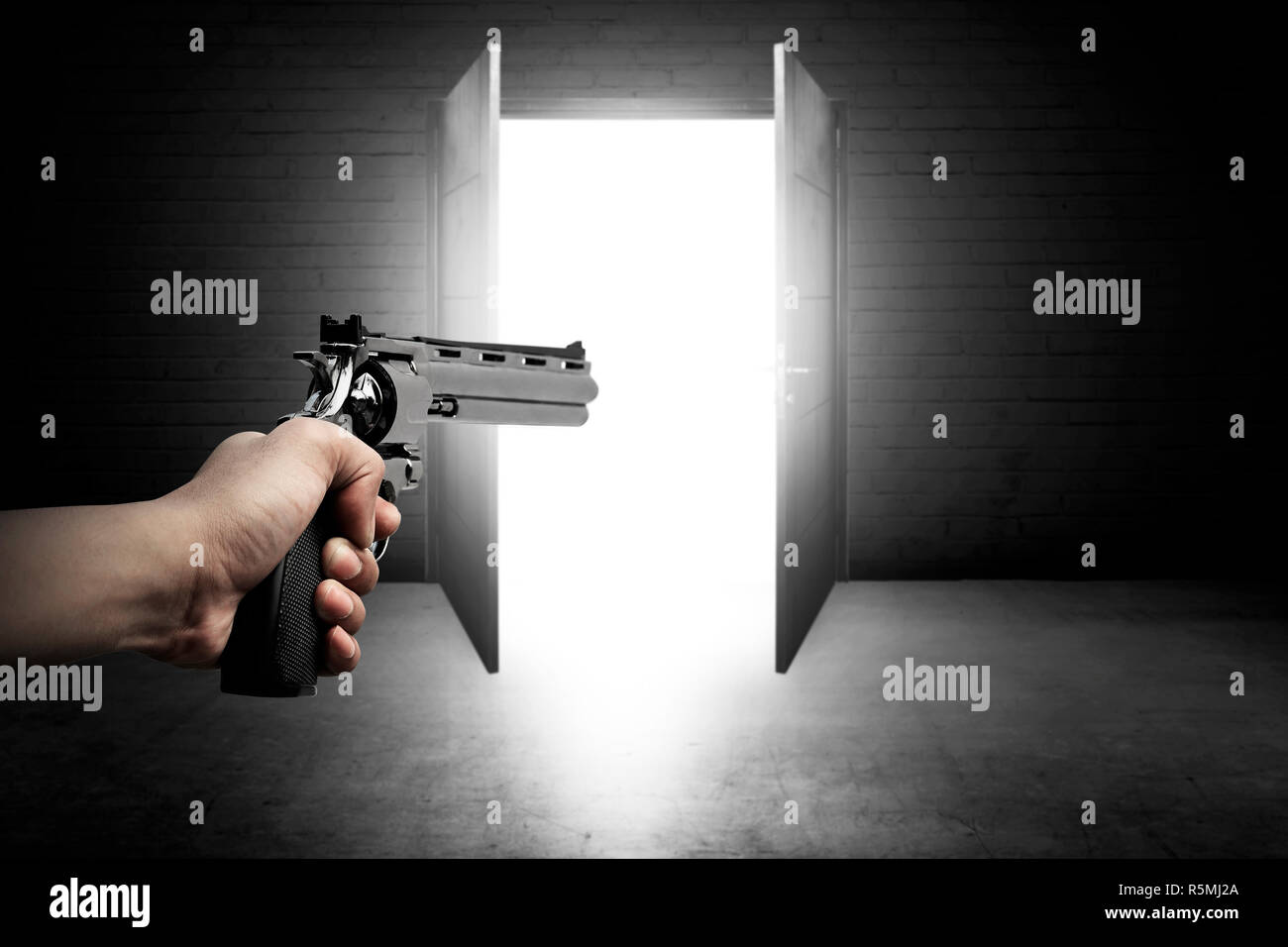 Man Hand Aiming Gun Stock Photo - Alamy
