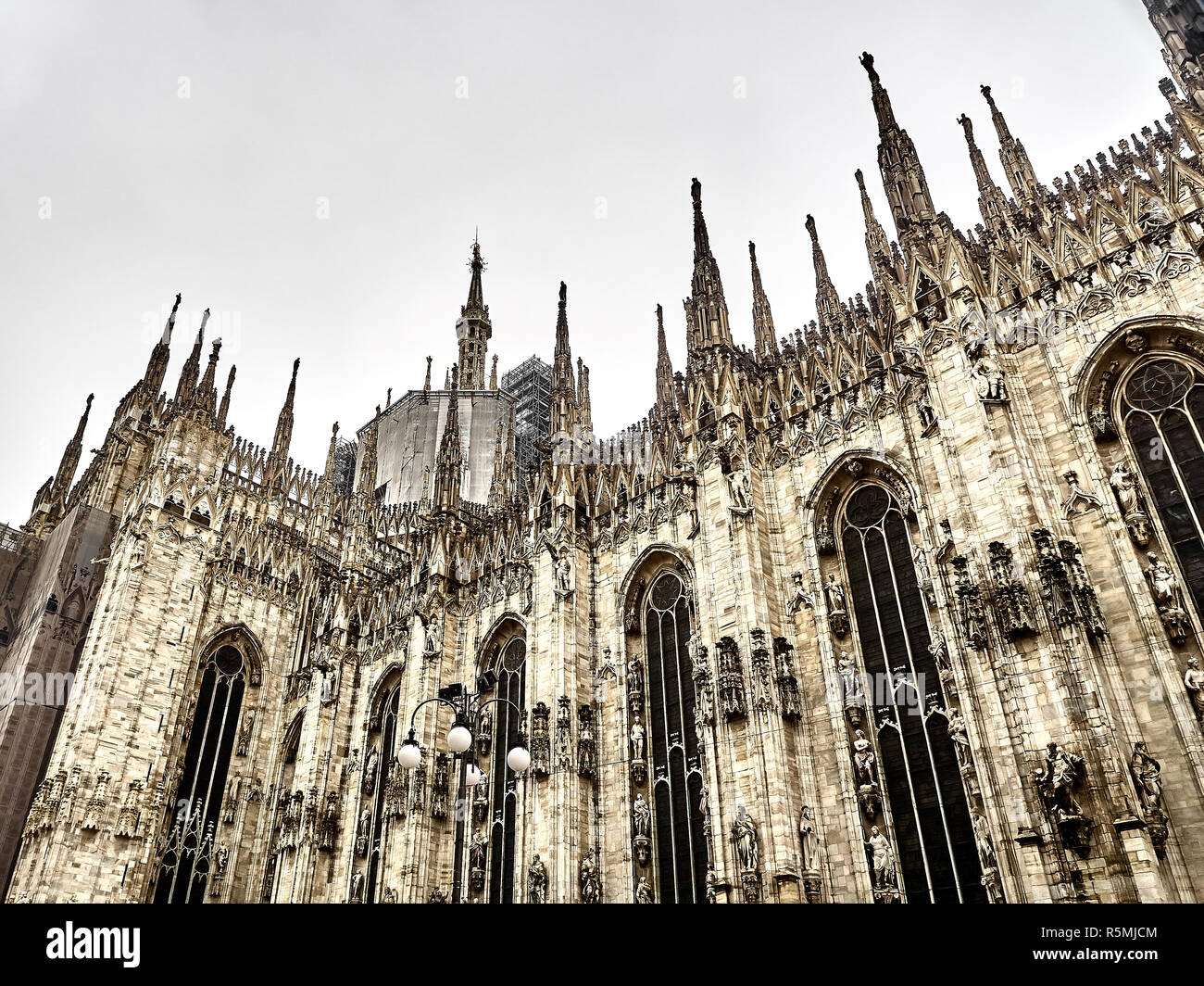 Shot of the Dome of Milan during daytime Stock Photo - Alamy