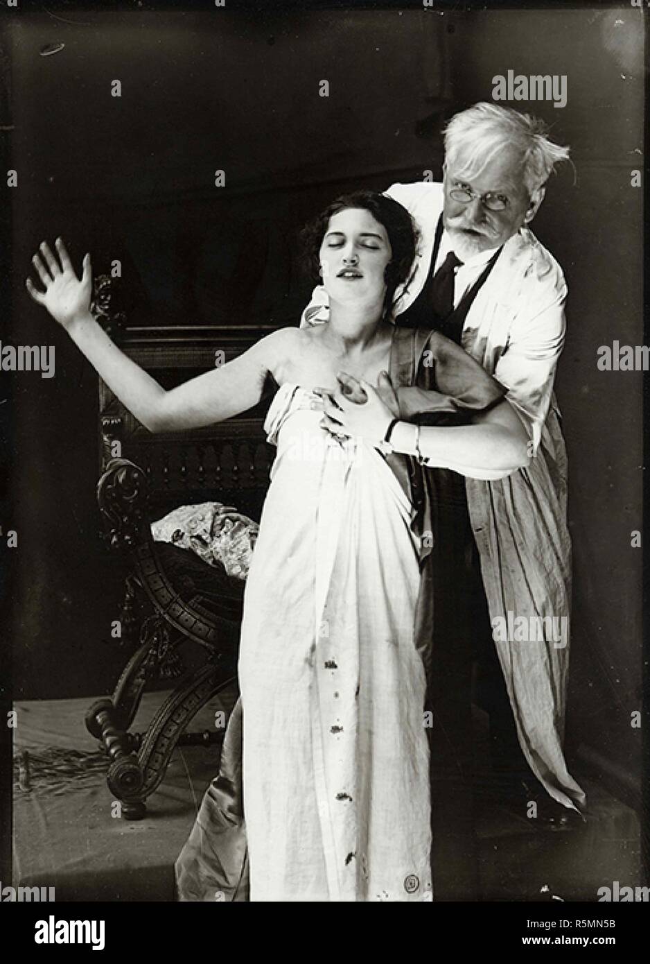 Alphonse Mucha and Jaroslava posing for poster DeForest Phonofilm ...
