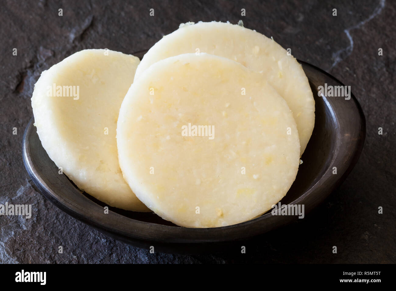 White arepa hi-res stock photography and images - Alamy
