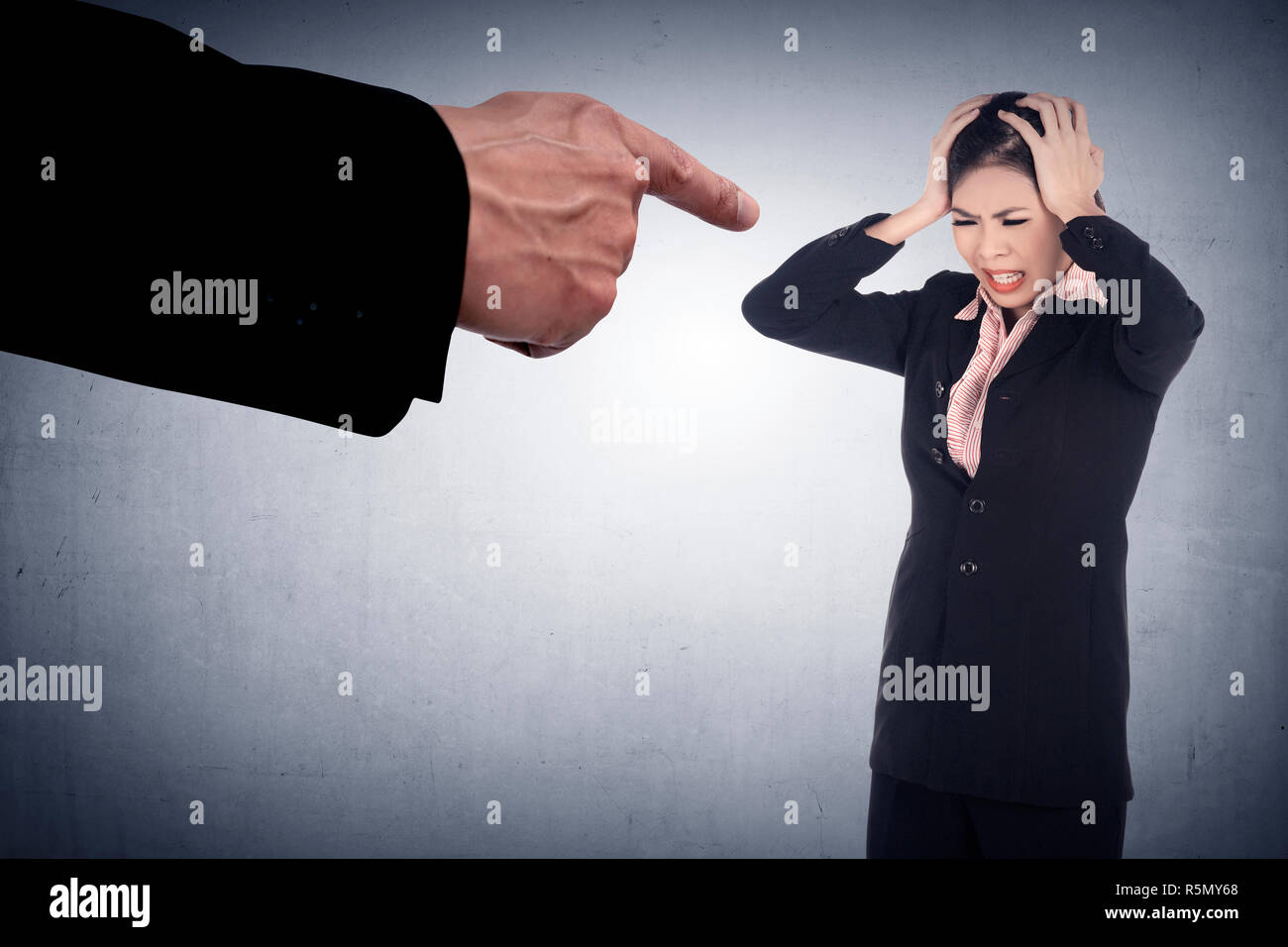 Accused people hi-res stock photography and images - Alamy