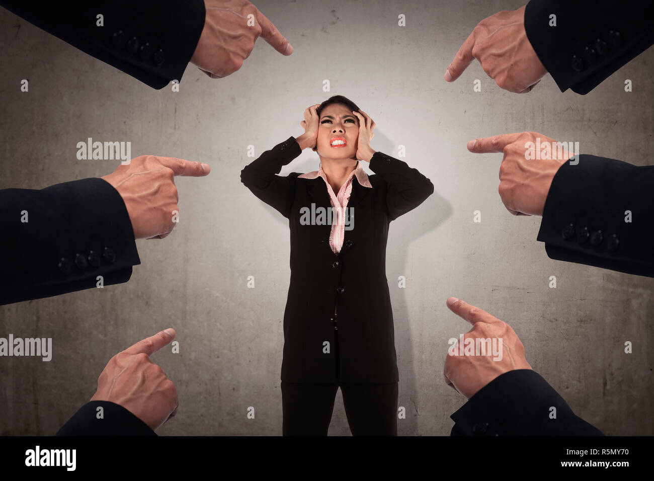 Woman accused hi-res stock photography and images - Alamy