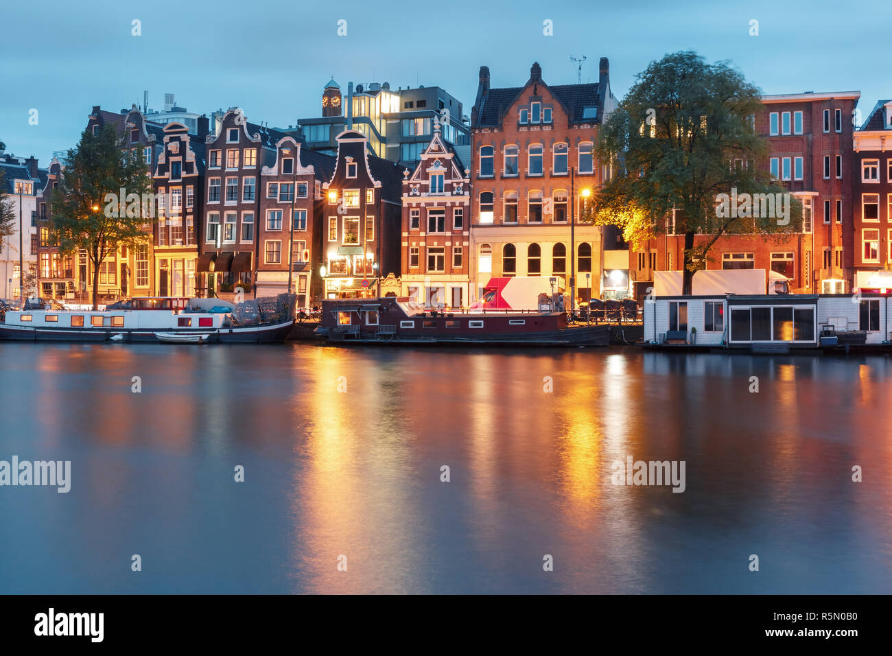 Serene nighttime view canal hi-res stock photography and images - Alamy