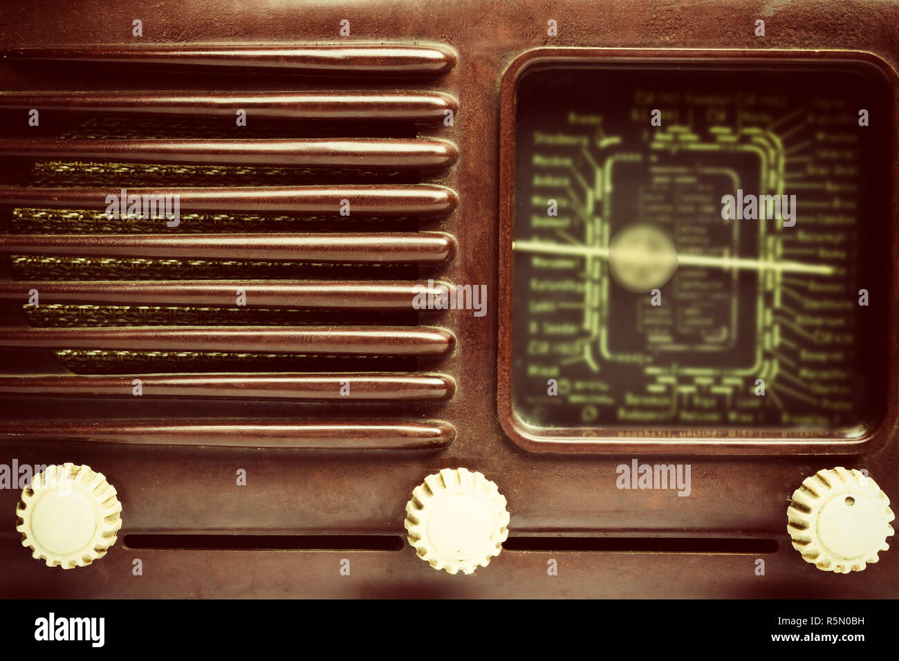 Vintage sound wave hi-res stock photography and images - Alamy