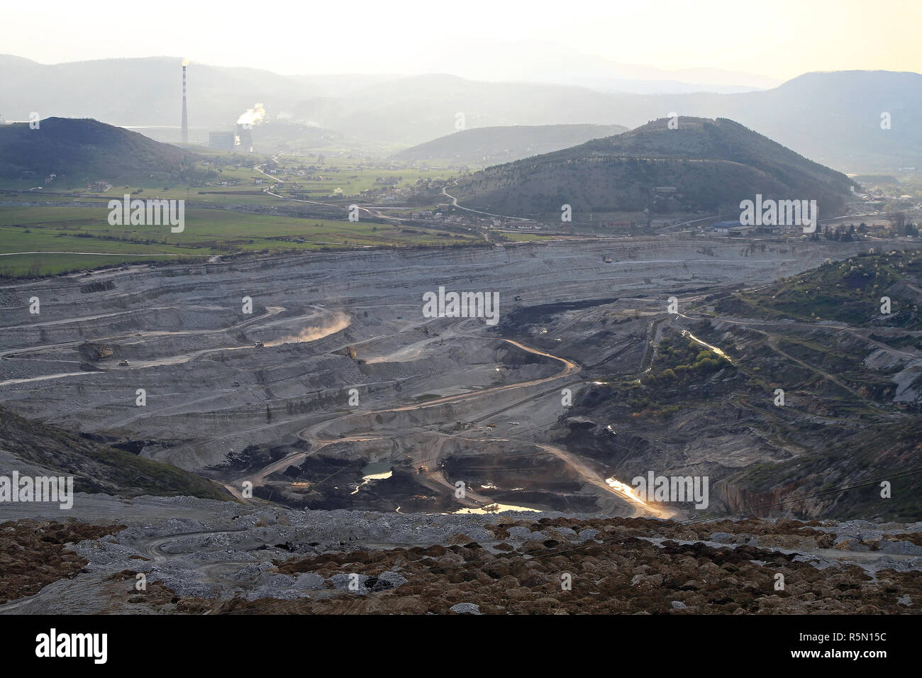 Open pit mining Stock Photo - Alamy