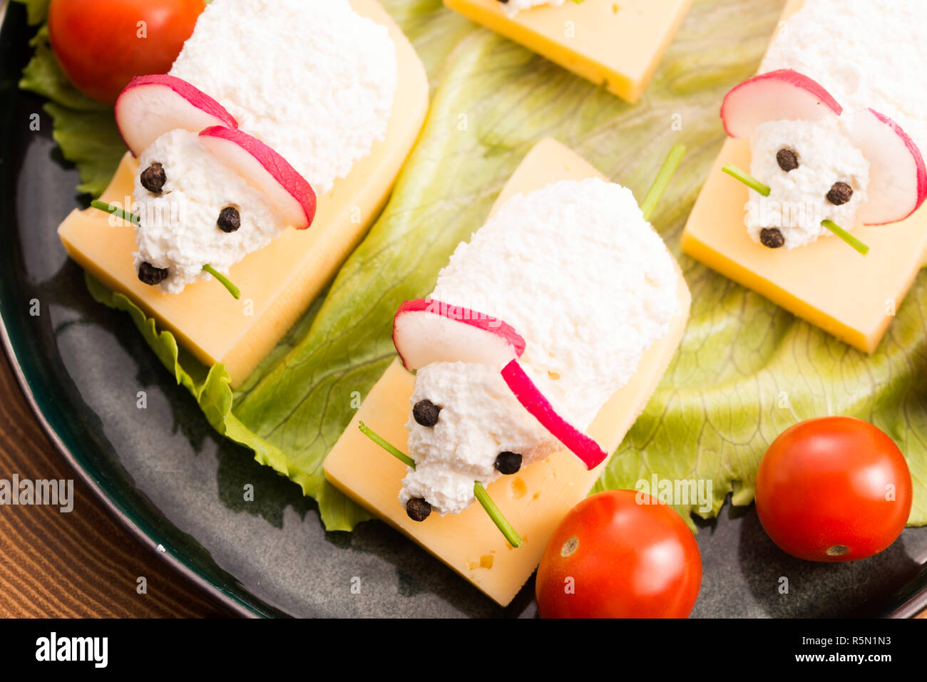 fun food for kids - mouse with cheese Stock Photo - Alamy