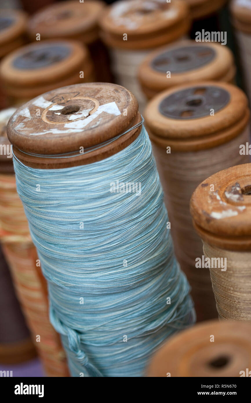 Old coils of wire Stock Photo - Alamy