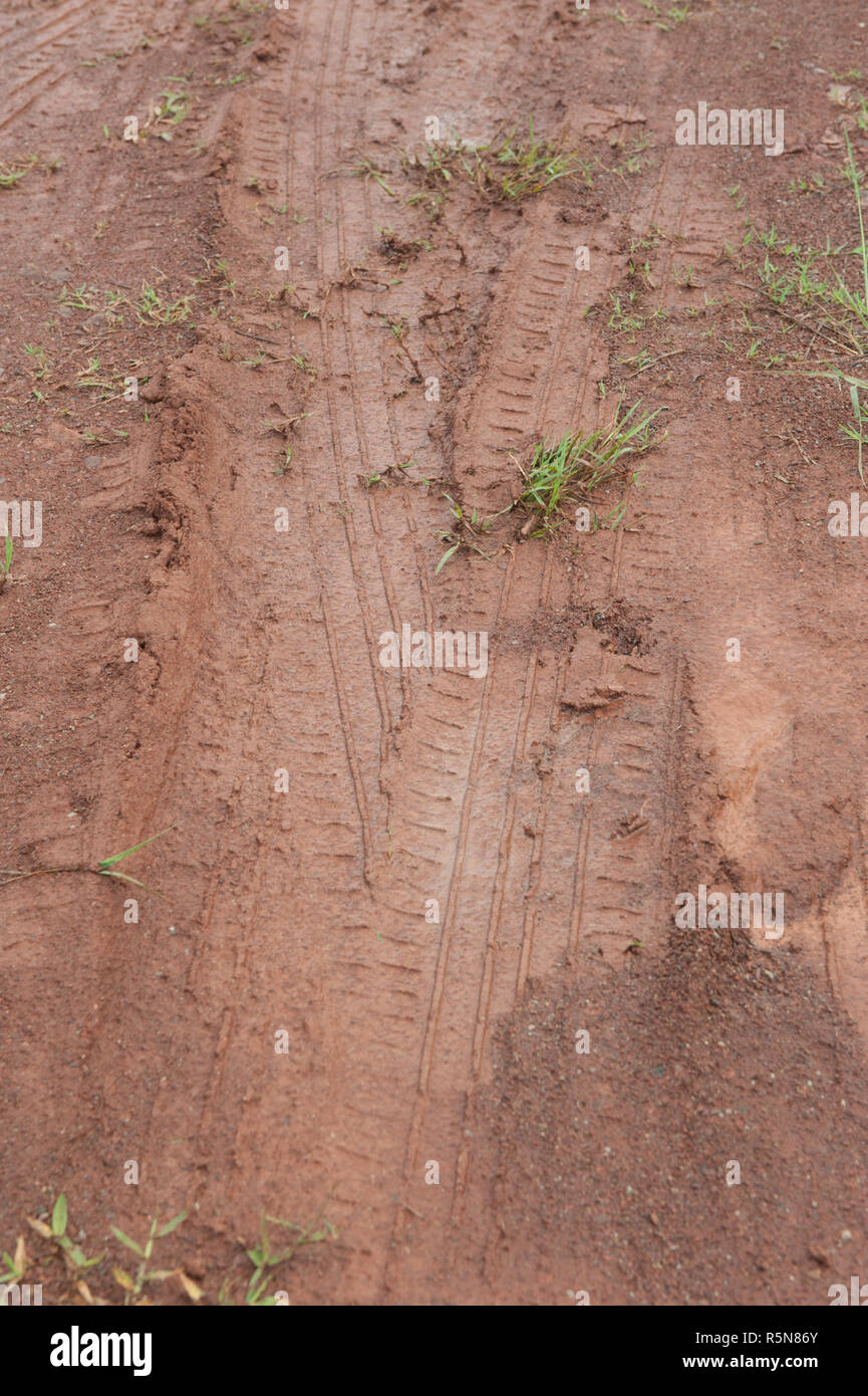 Wet dirt tyre mark hi-res stock photography and images - Alamy