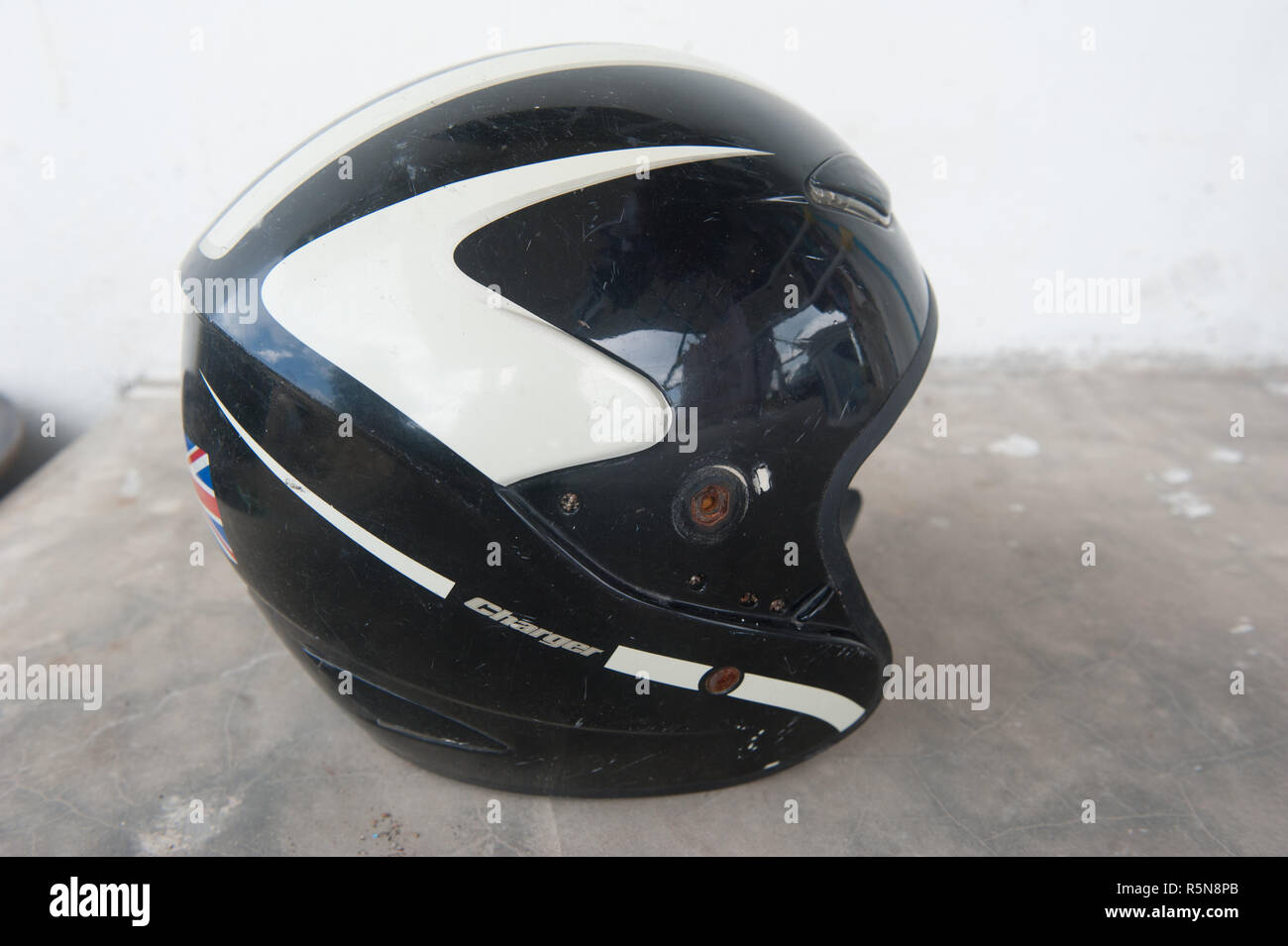 Old broken helmet Stock Photo - Alamy